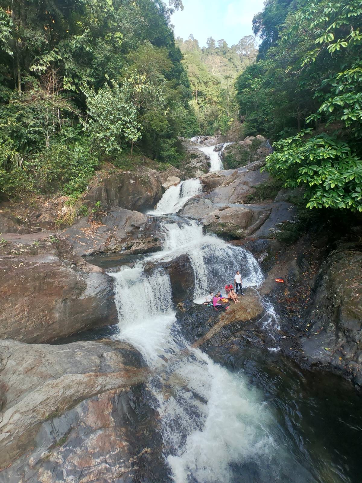 8 Things to Experience at Kenyir Lake - Gaya Travel Magazine