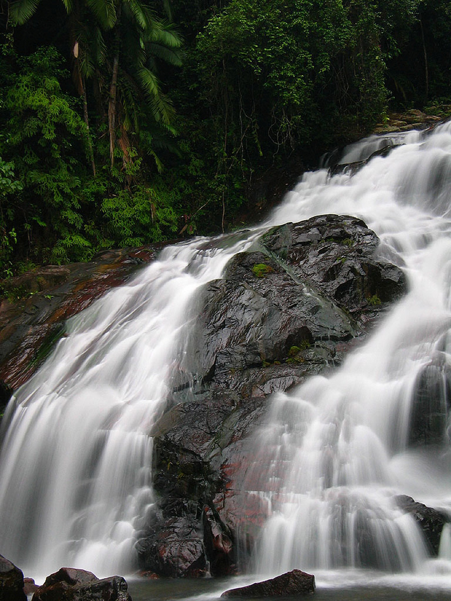 7 Beautiful Waterfalls in Malaysia That Would Take Your Breath Away ...
