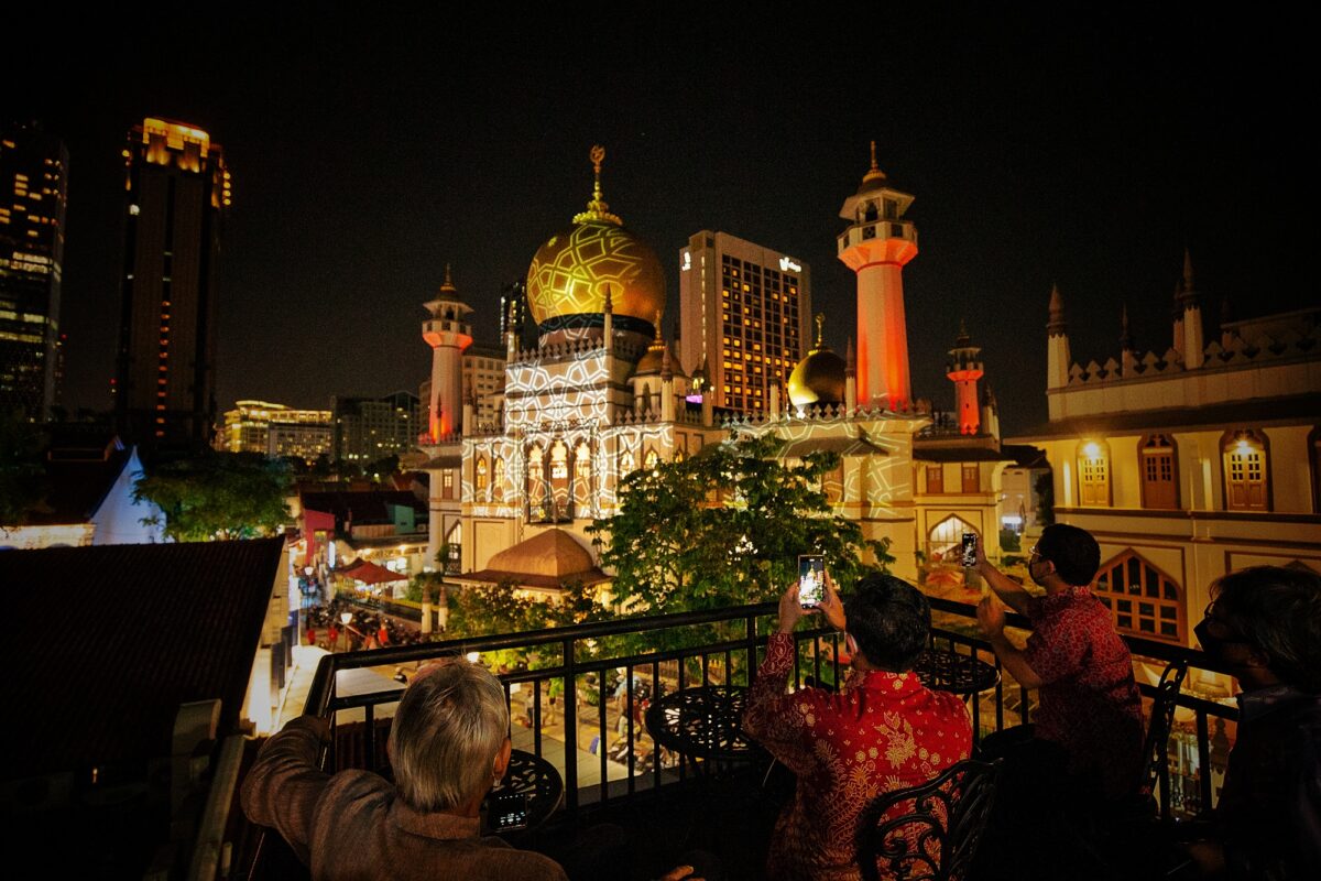 Keep the Raya Celebrations Alive with Your Loved Ones Across the Border ...