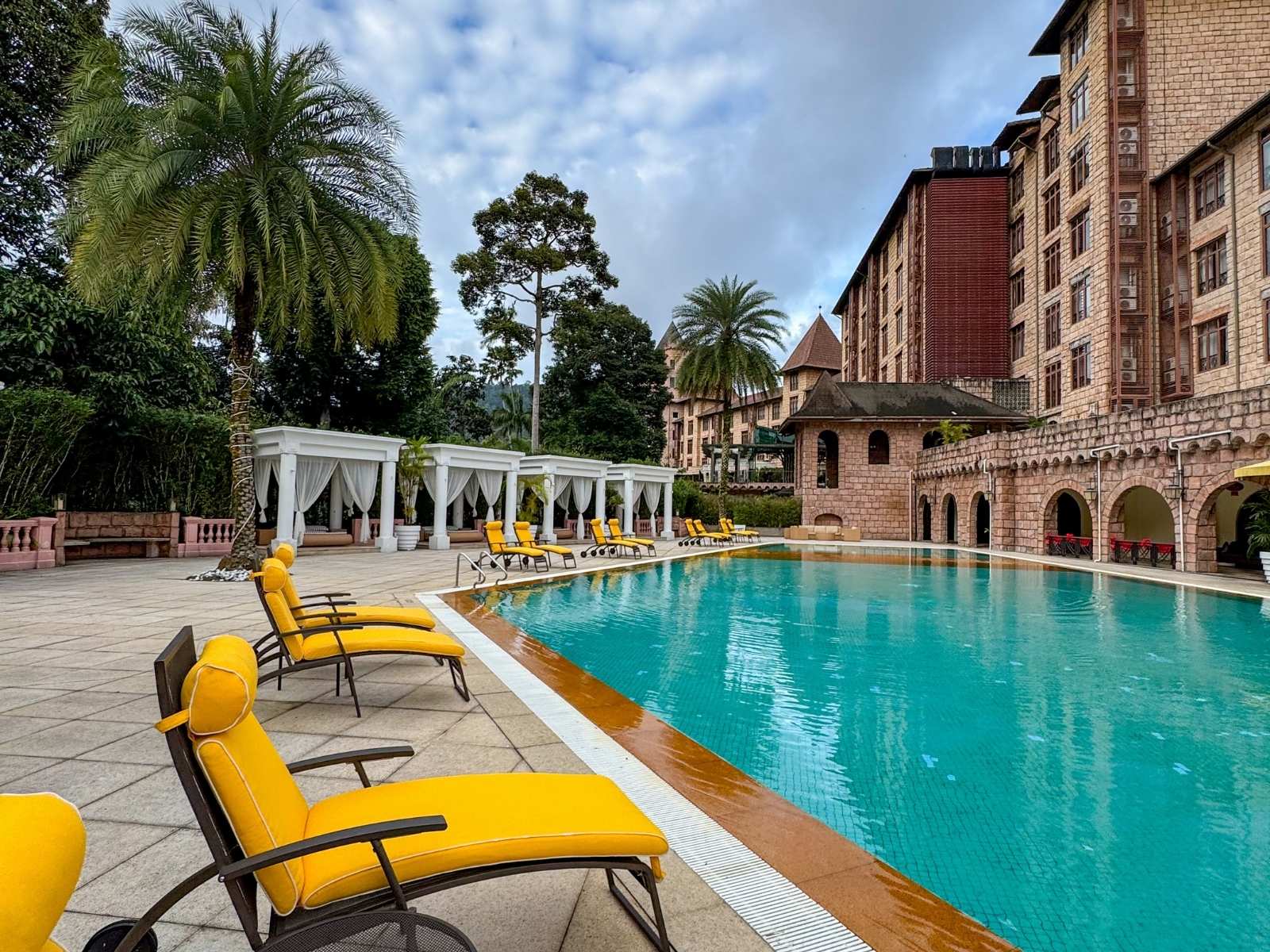 The Château Spa & Wellness Resort: A Luxurious French-Inspired