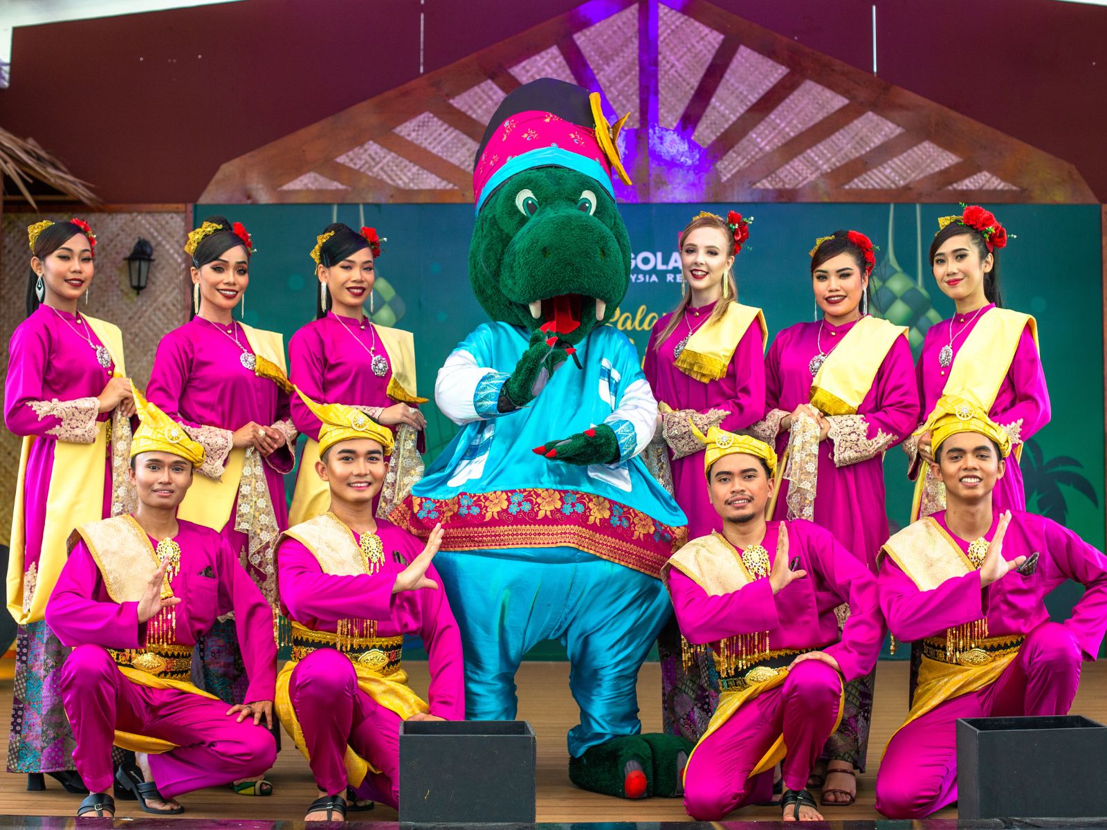 Festive Raya 2025 at LEGOLAND® Malaysia – Family Fun Awaits!