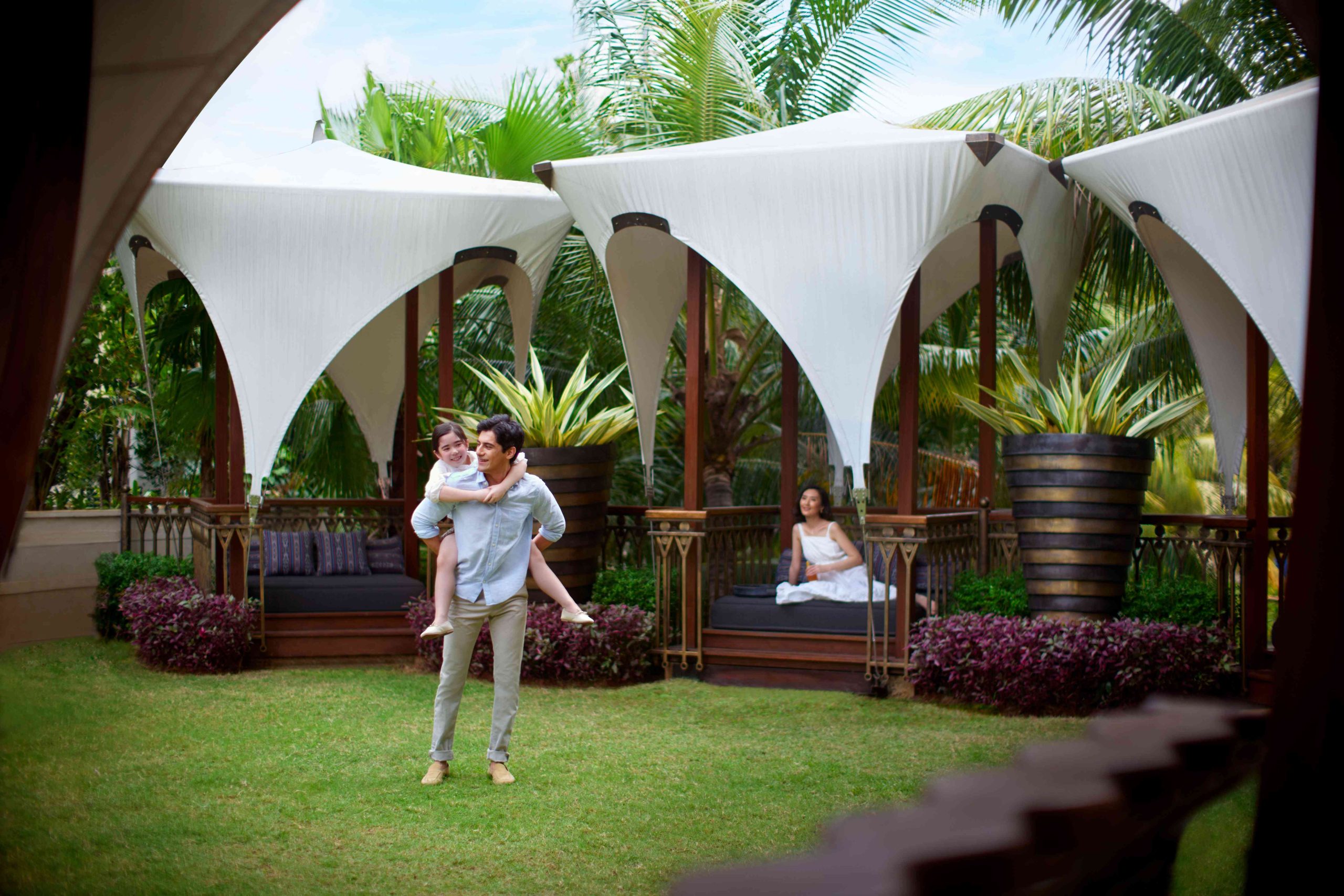 The St. Regis Jakarta Launches ‘Family Traditions’ Experience